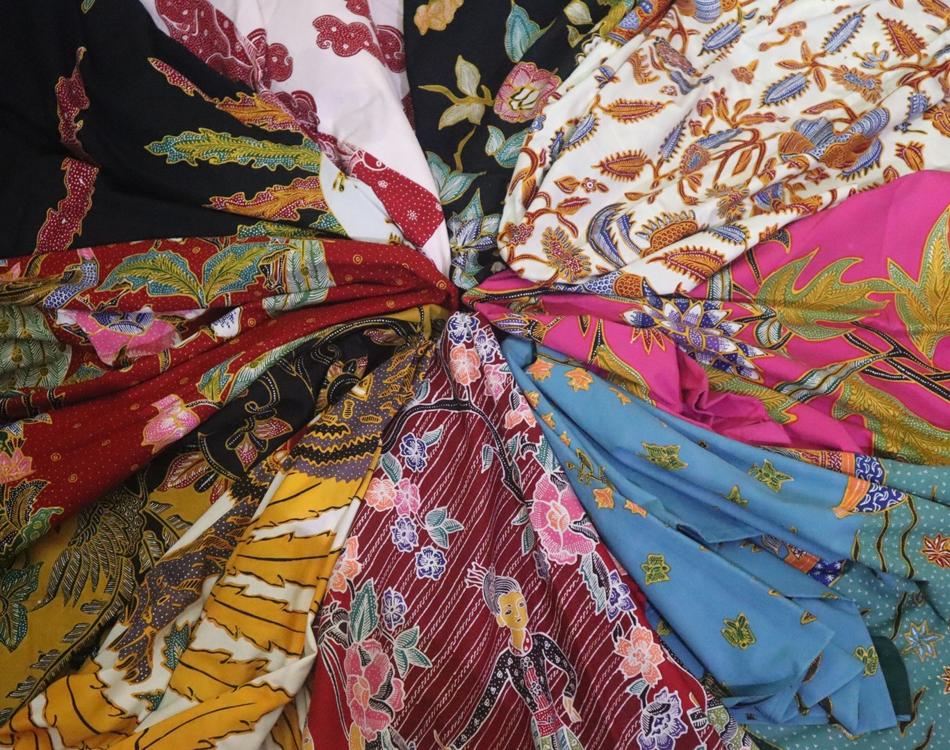 Wastra Batik Semarang: Keindahan Batik Tradisional dengan Sentuhan ...