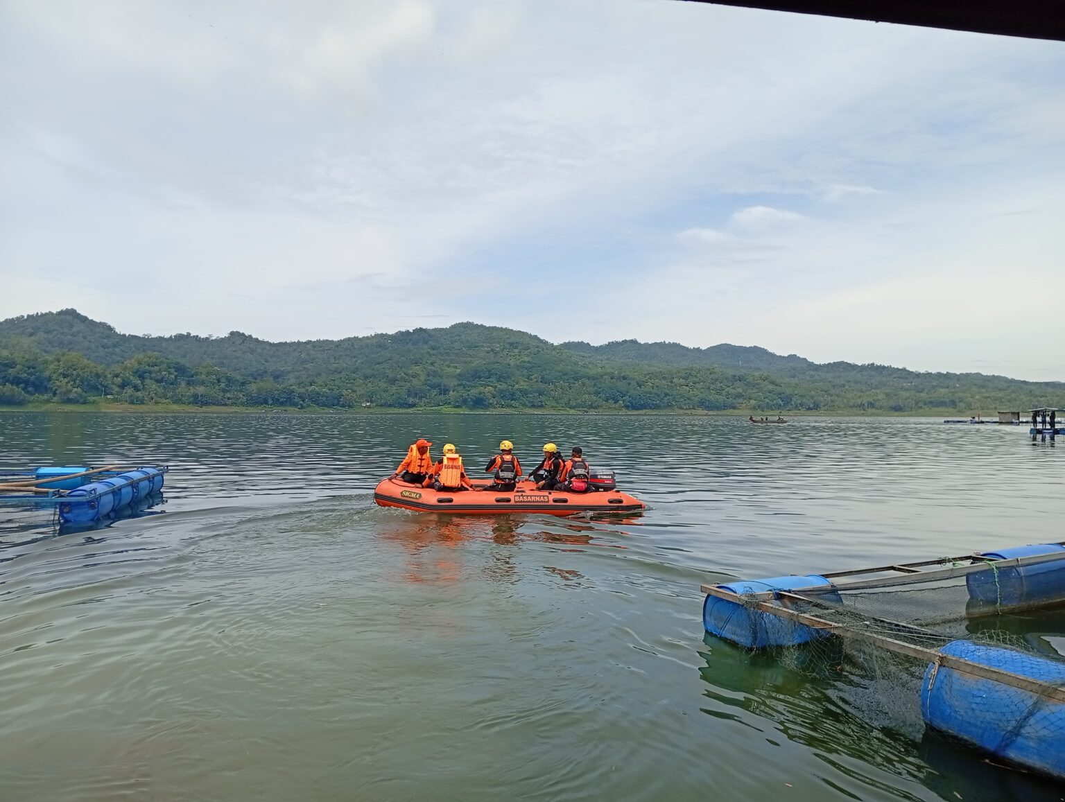 Perahu Lepas, Warga Wonosobo Hilang di Waduk Wadaslintang - Mata Semarang